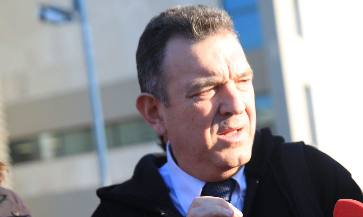 Διαγράφεται ο Νίκος Παπαδόπουλος από τη «Νίκη» μετά τον βανδαλισμό στην ...